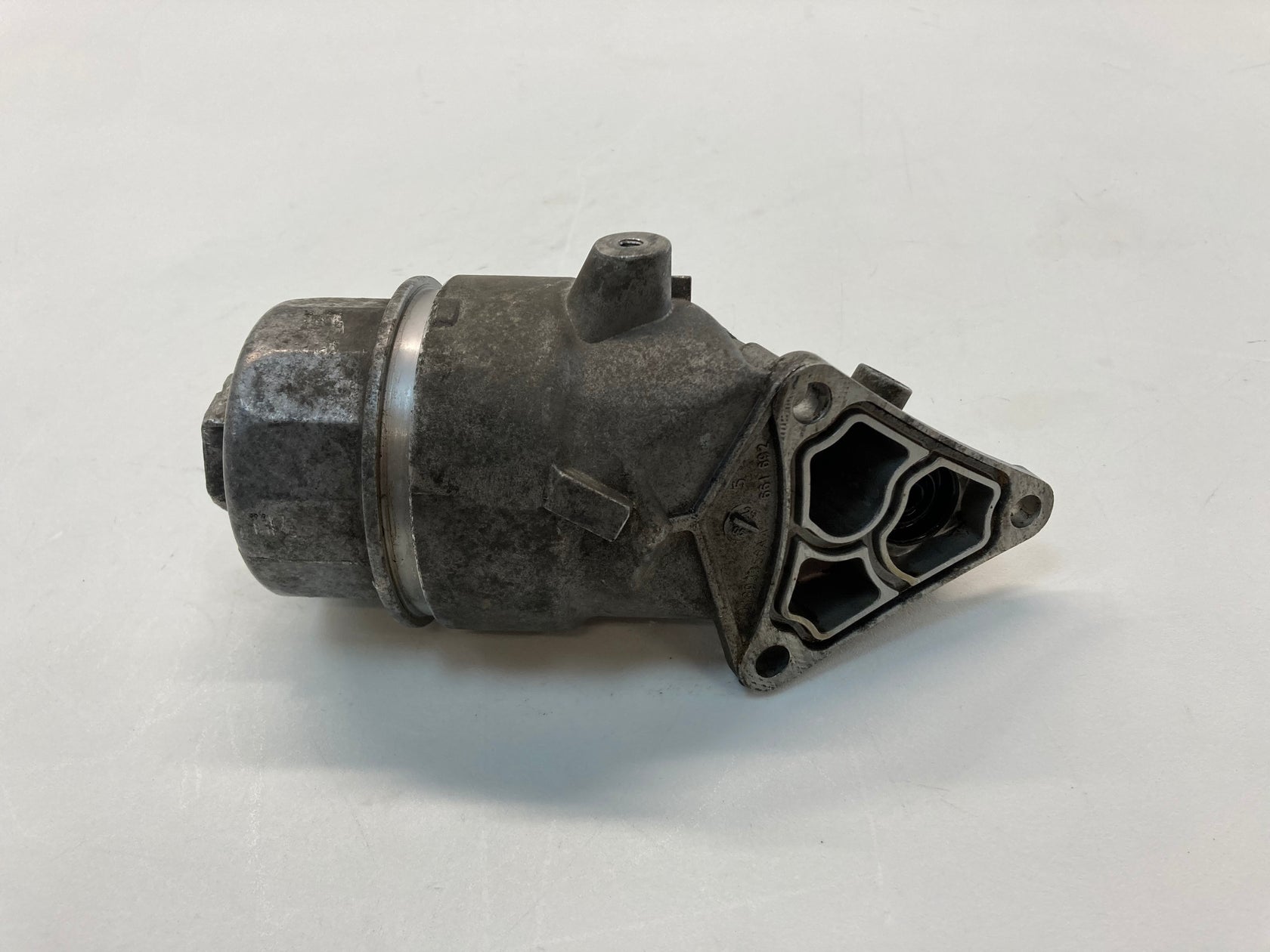 Mini Cooper Engine Oil Filter Housing 11427563522 02-08 R50 R52 R53 ...
