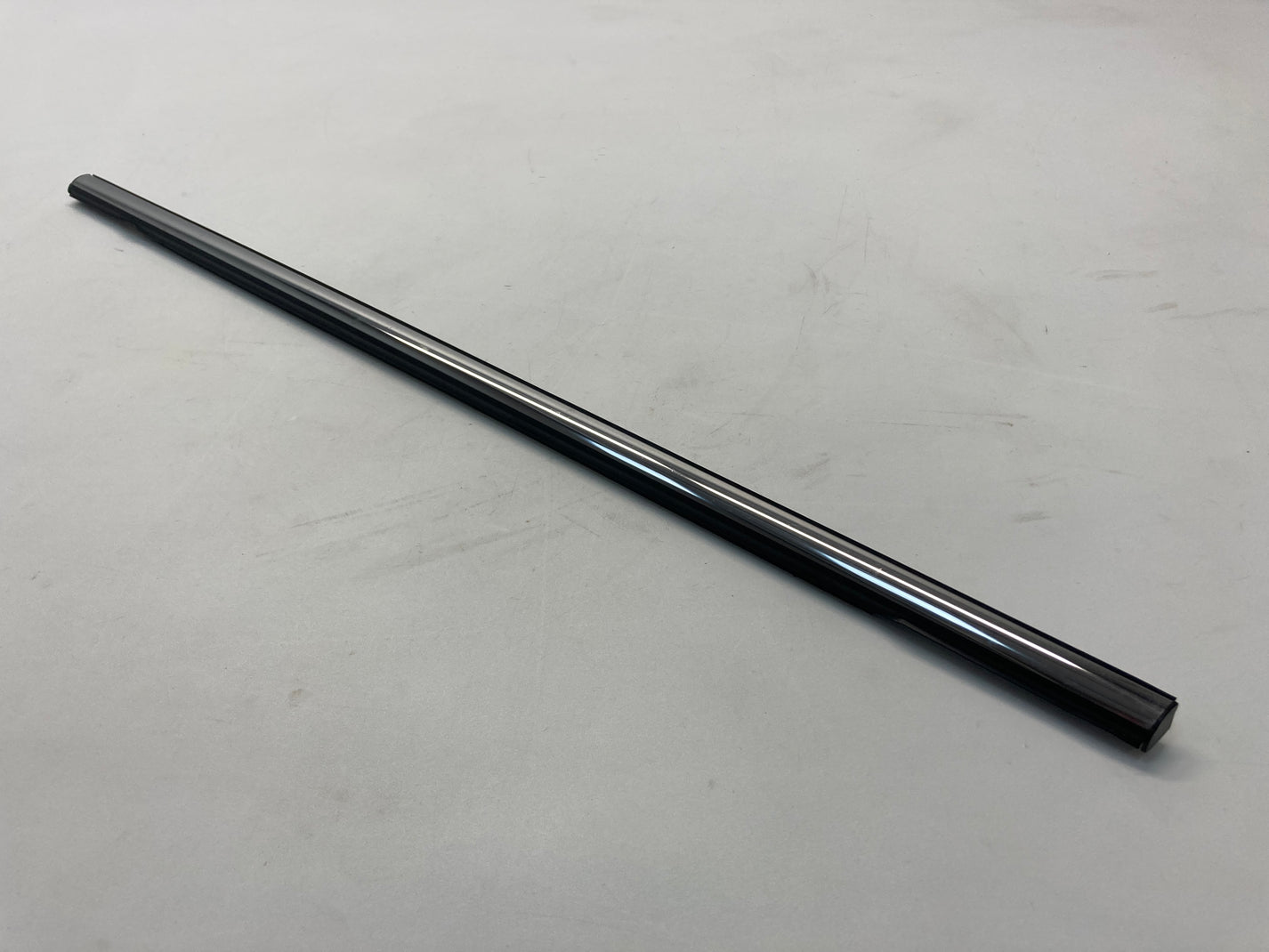 Mini Cooper Right Rear Door Strip Trim Chrome 51357322526 F55 – ALLMAG ...