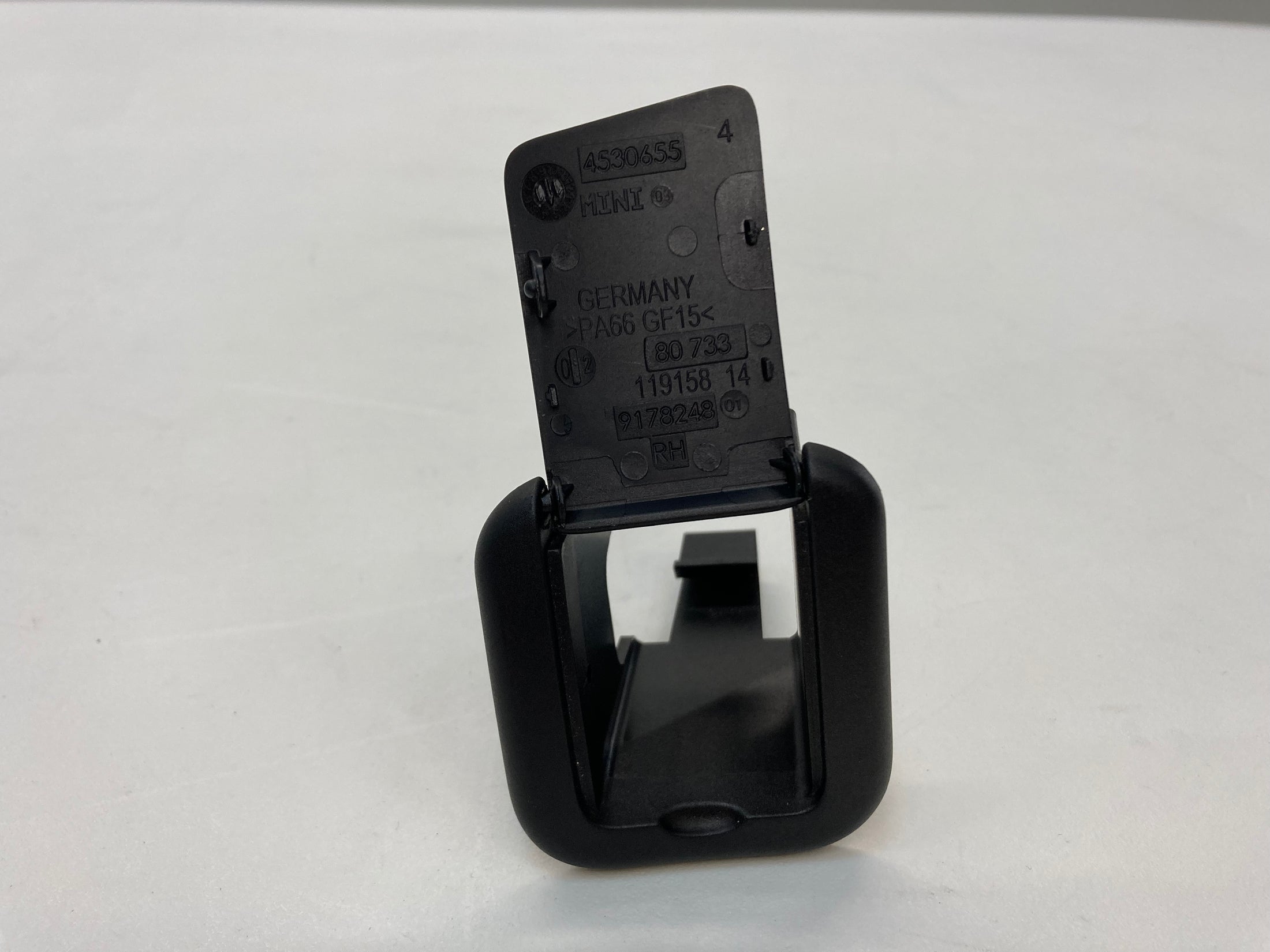 Mini Cooper Right Rear Seat Restraint Isofix Cover 52209178248 07-15 R ...