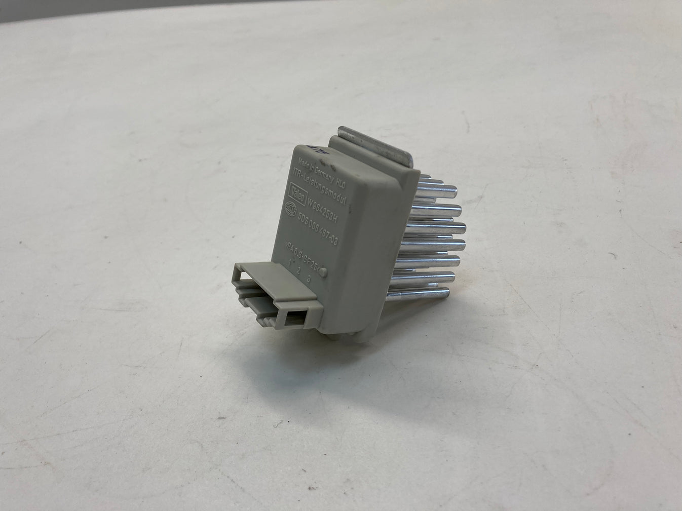 Mini Cooper Automatic AC Blower Motor Resistor 64111499122 02-08 R50 R ...