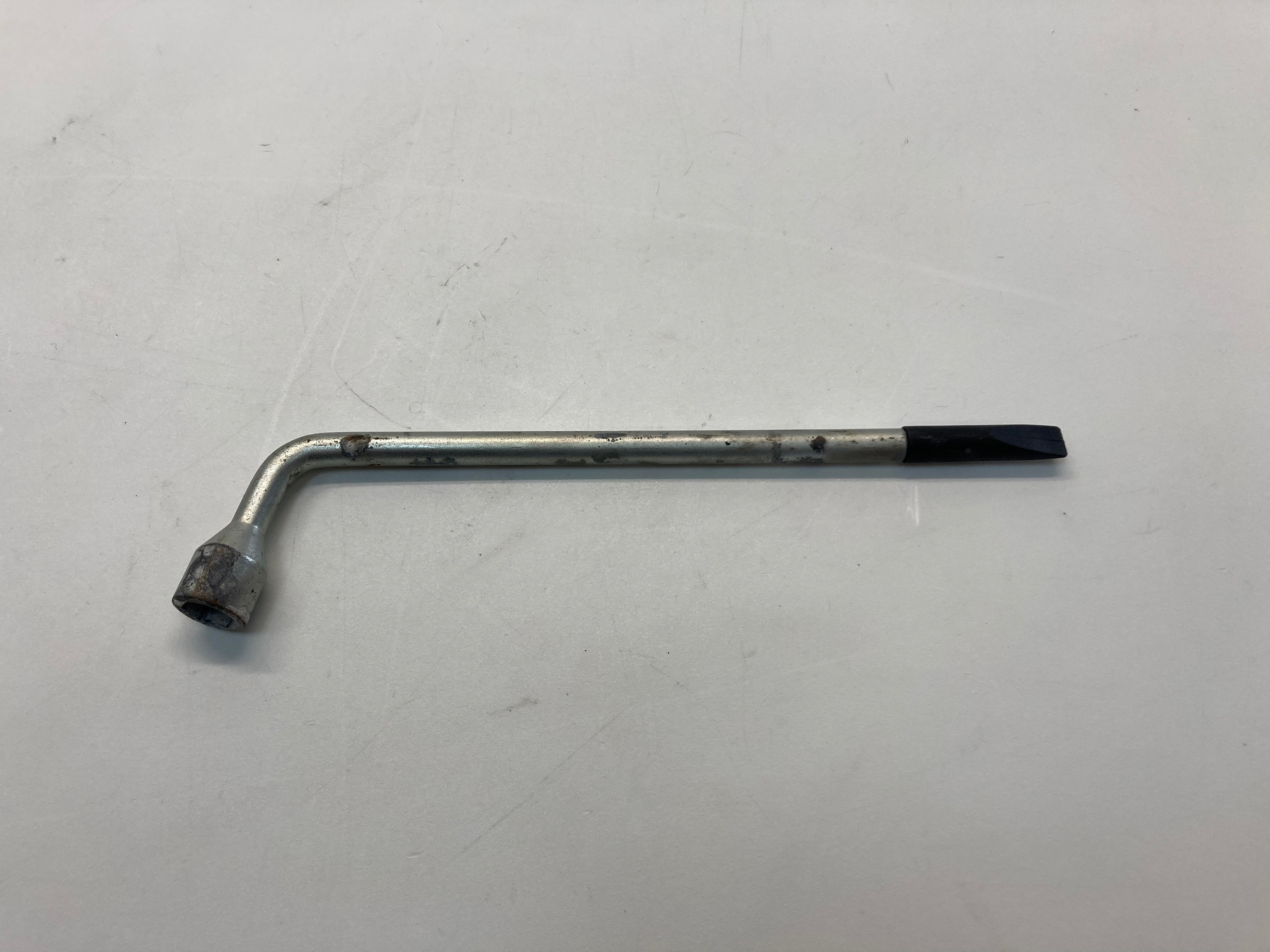 Mini Cooper Wheel Lug Wrench 02-15 71126762182 R5x – ALLMAG Auto Parts
